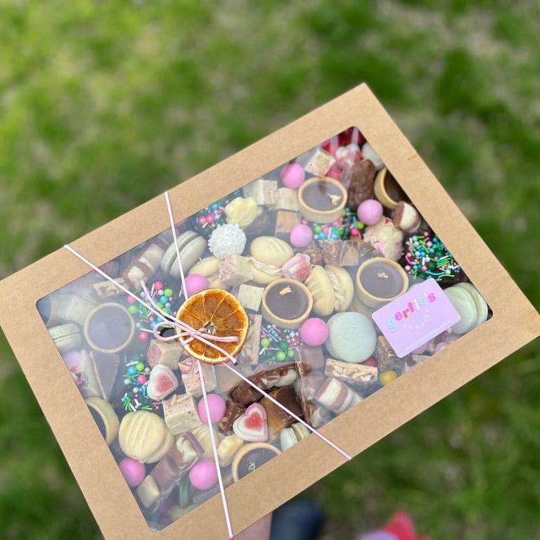 Sweet Sensations Graze Box – GertiesGoodies